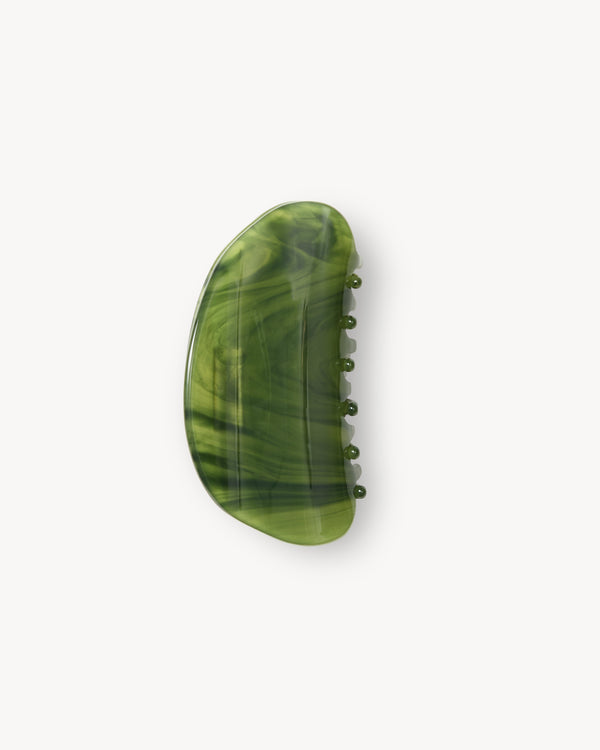 Crescent Claw in Algae – MACHETE