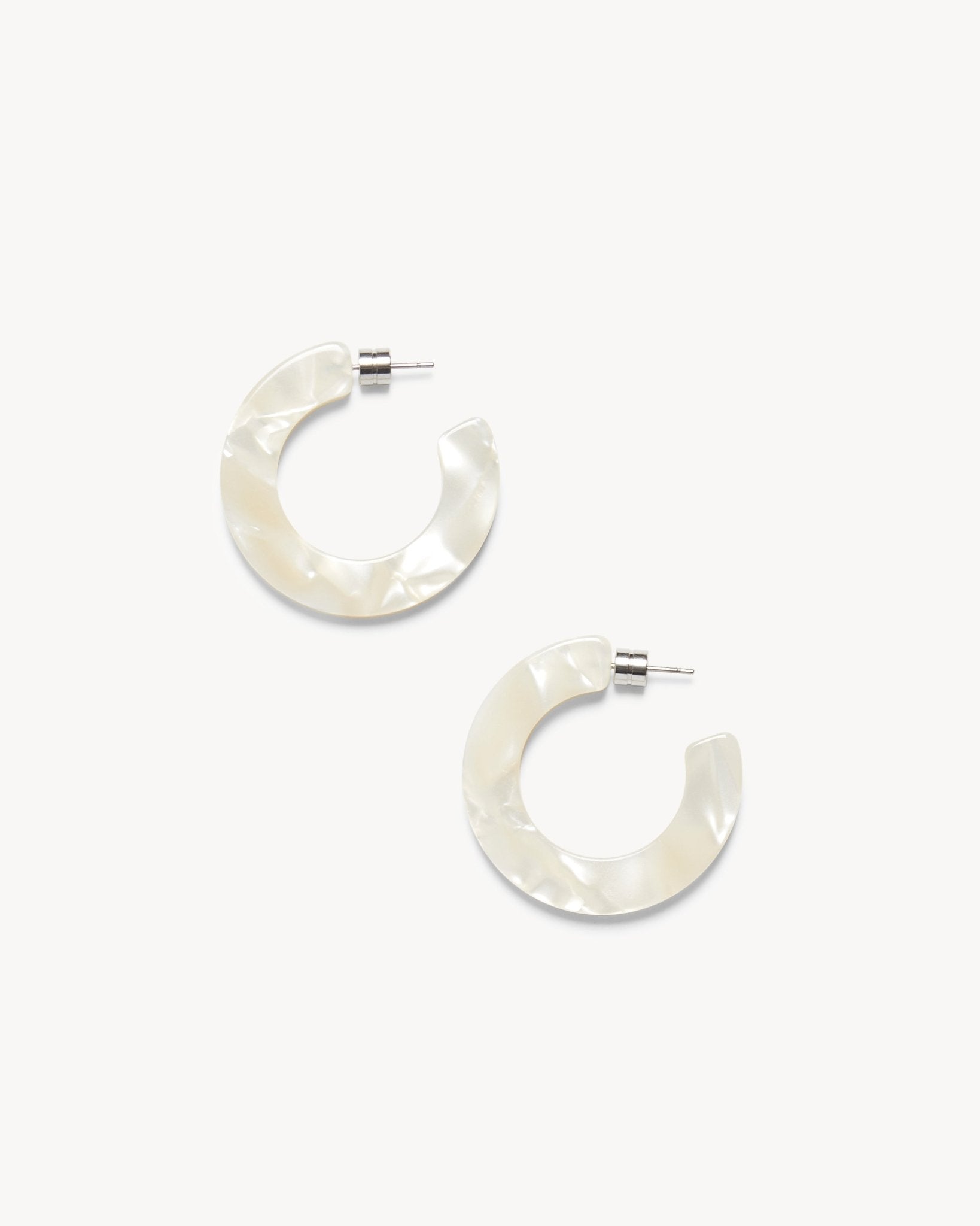 Machete Kate Hoops in White Shell – MACHETE