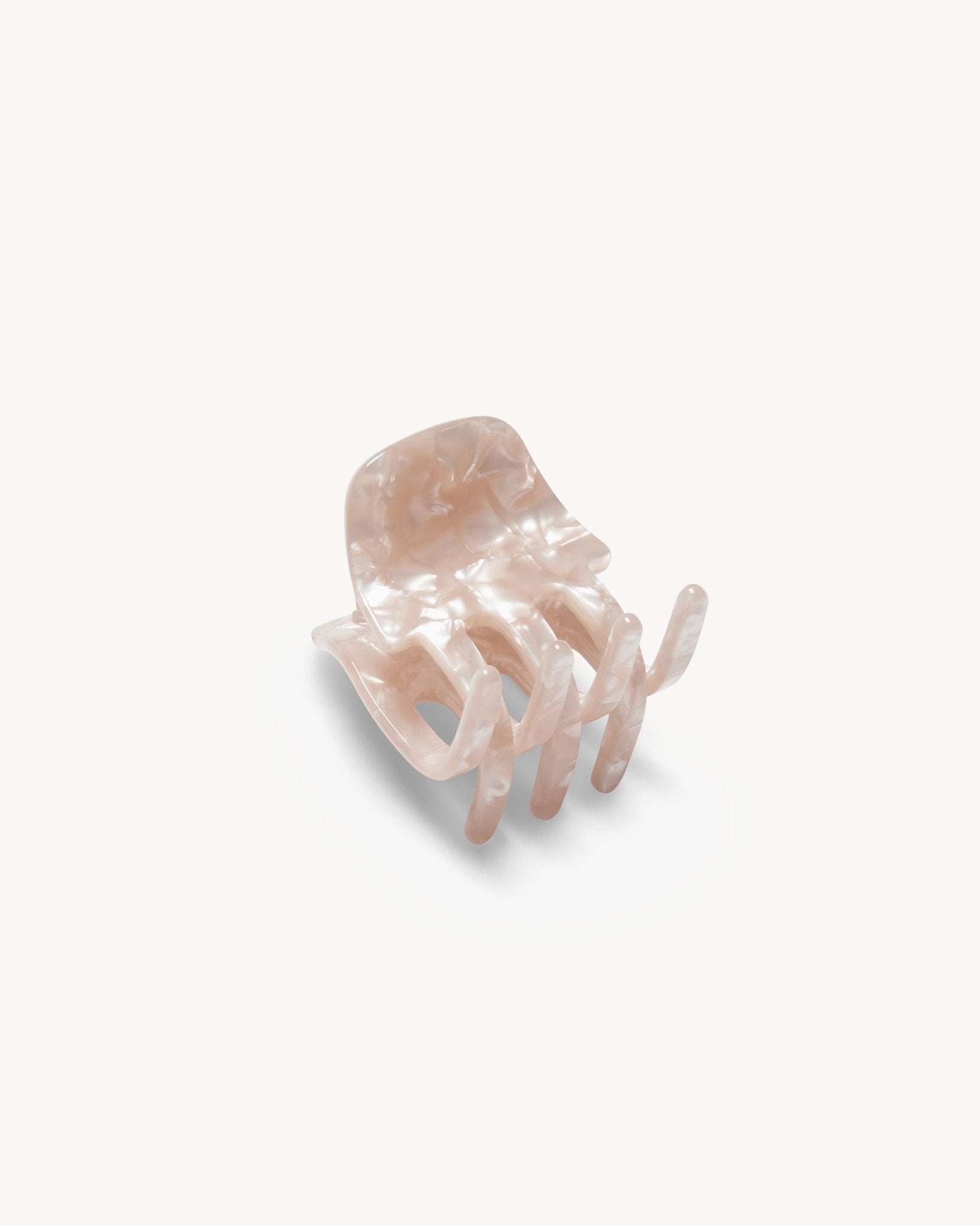 Machete Mini Claw in Peach Shell – MACHETE