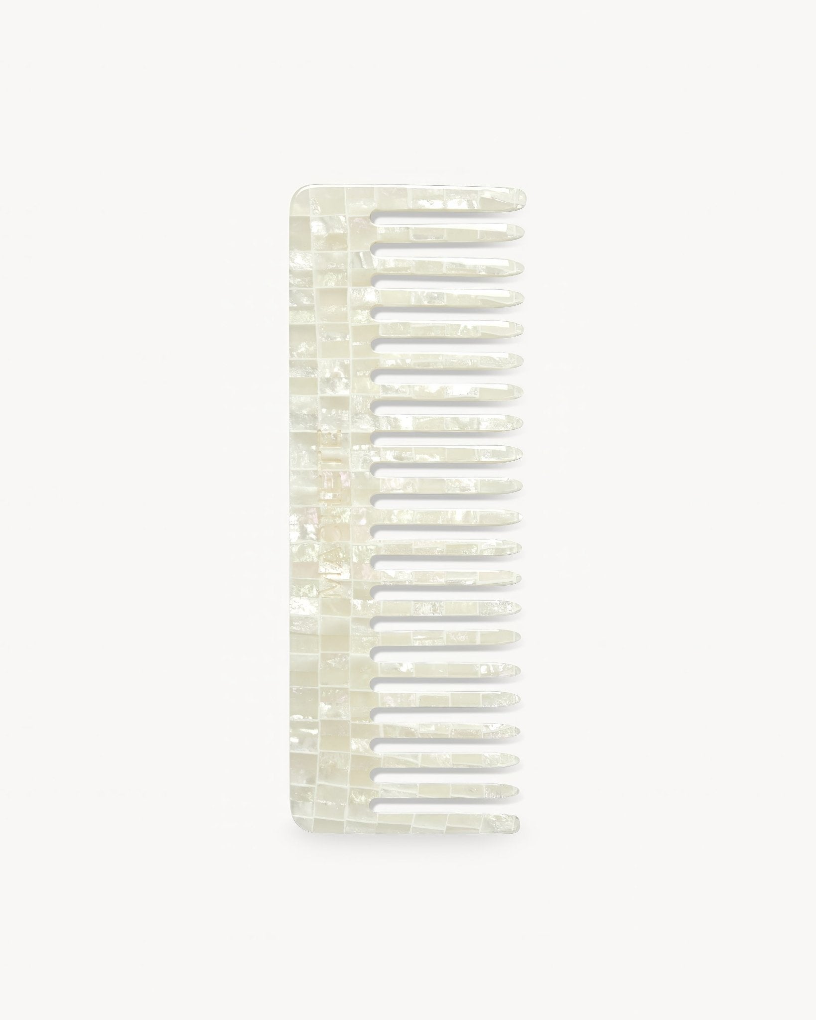 No. 2 Comb in Opalite Shell Checker – MACHETE