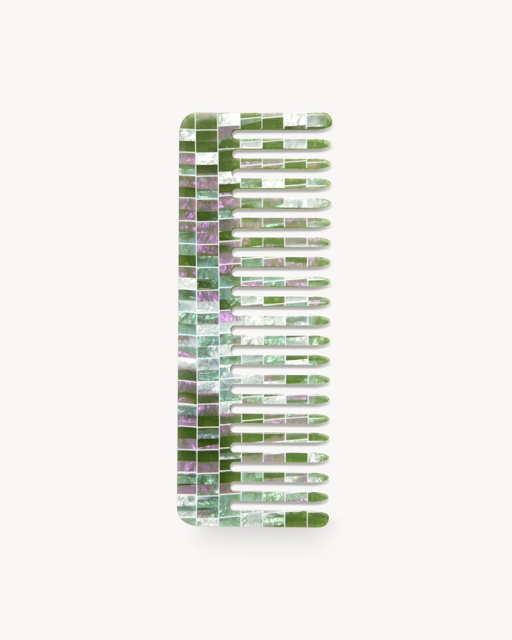 No. 2 Comb in Vert Shell Checker – MACHETE