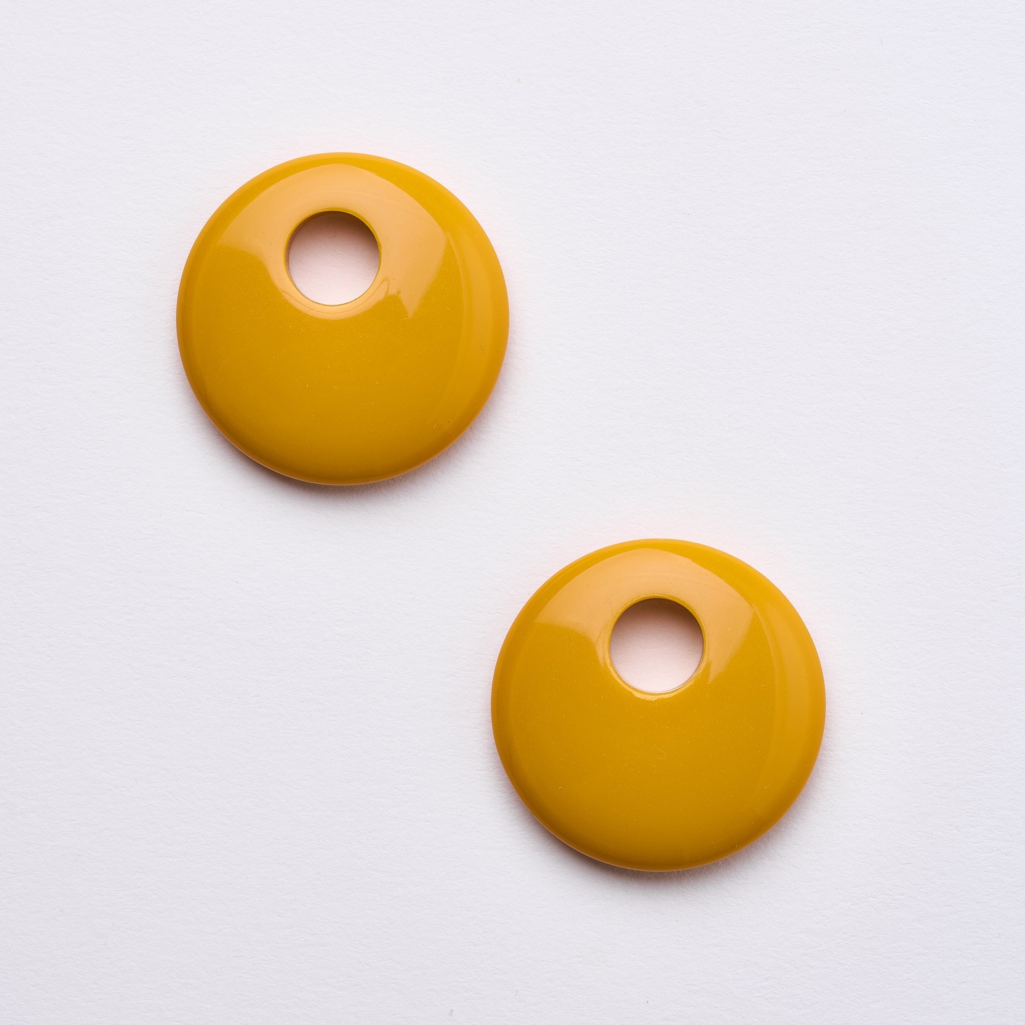 Chunky Disc Charms in Ochre – MACHETE