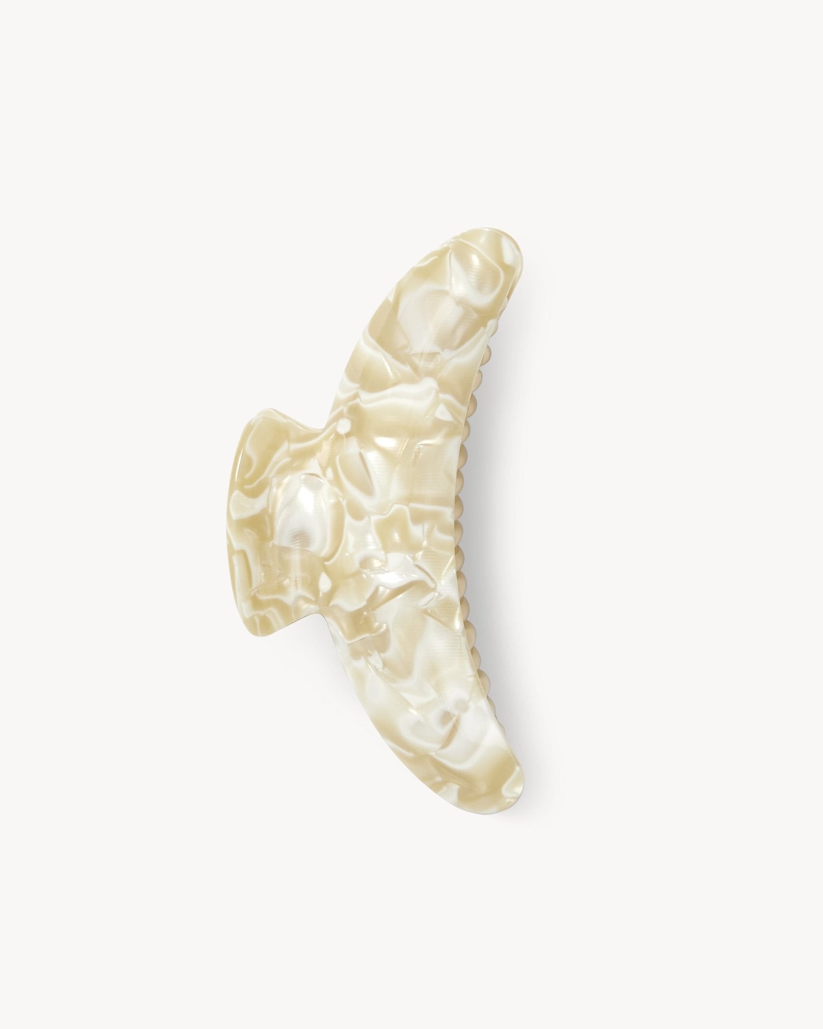 Jumbo Heirloom Claw in Ivory – MACHETE