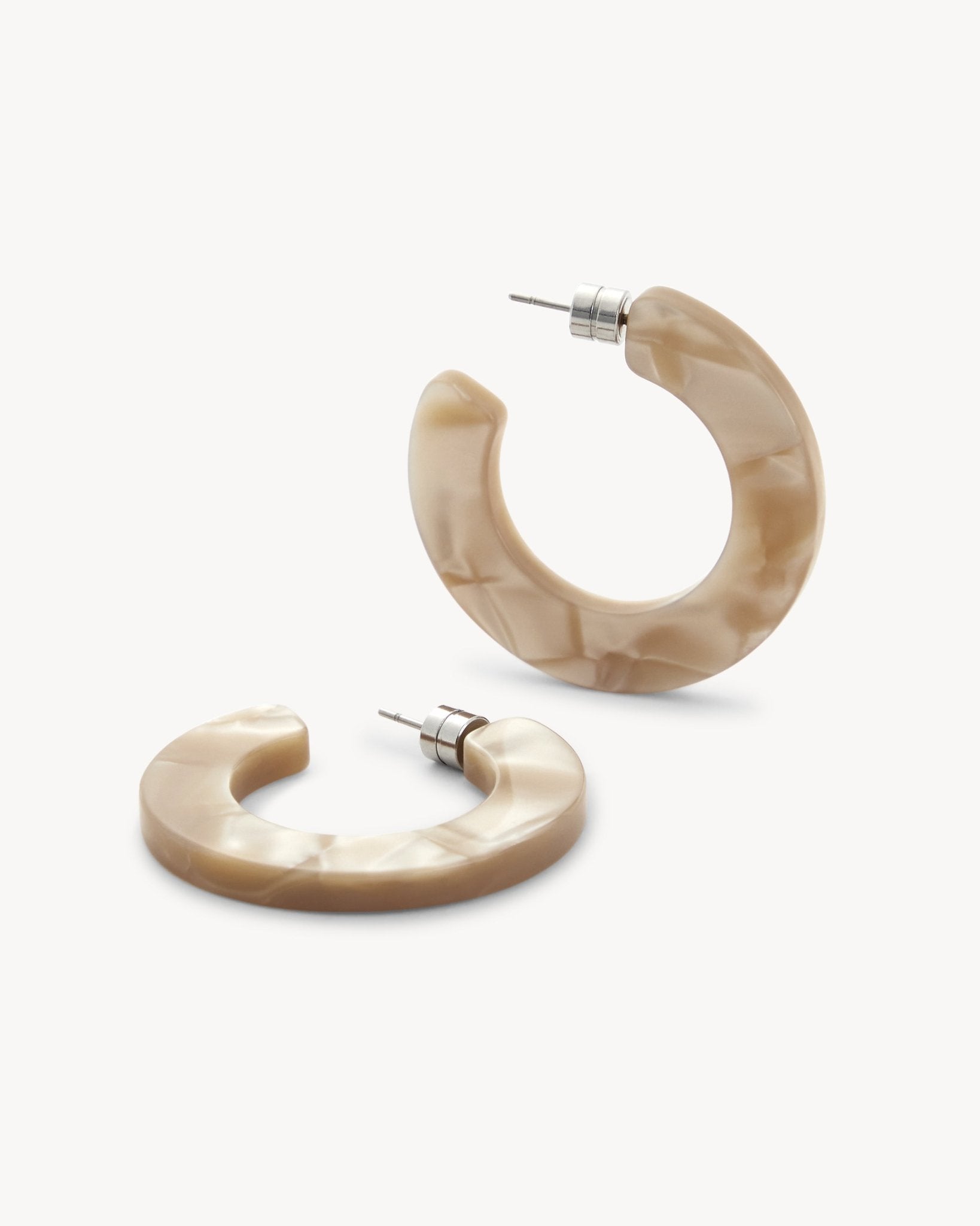 Machete Kate Hoops in Sand Shell – MACHETE