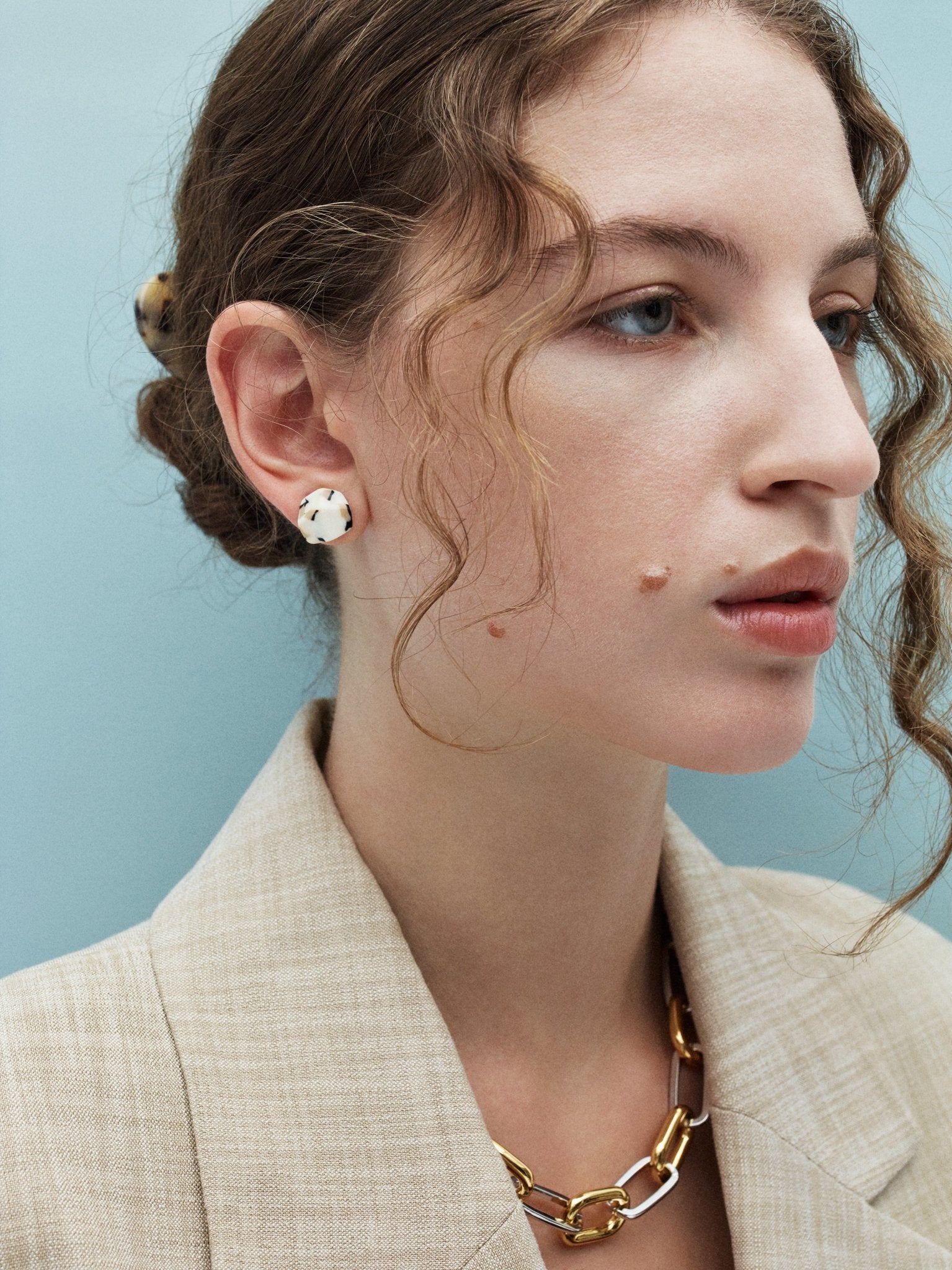 Mini Sculpture Studs in Light Blue – MACHETE