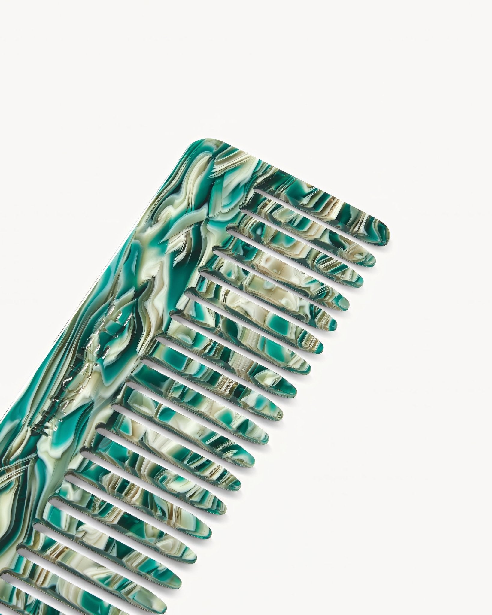 Machete No. 2 wide-tooth comb in green stromanthe italian acetate ...