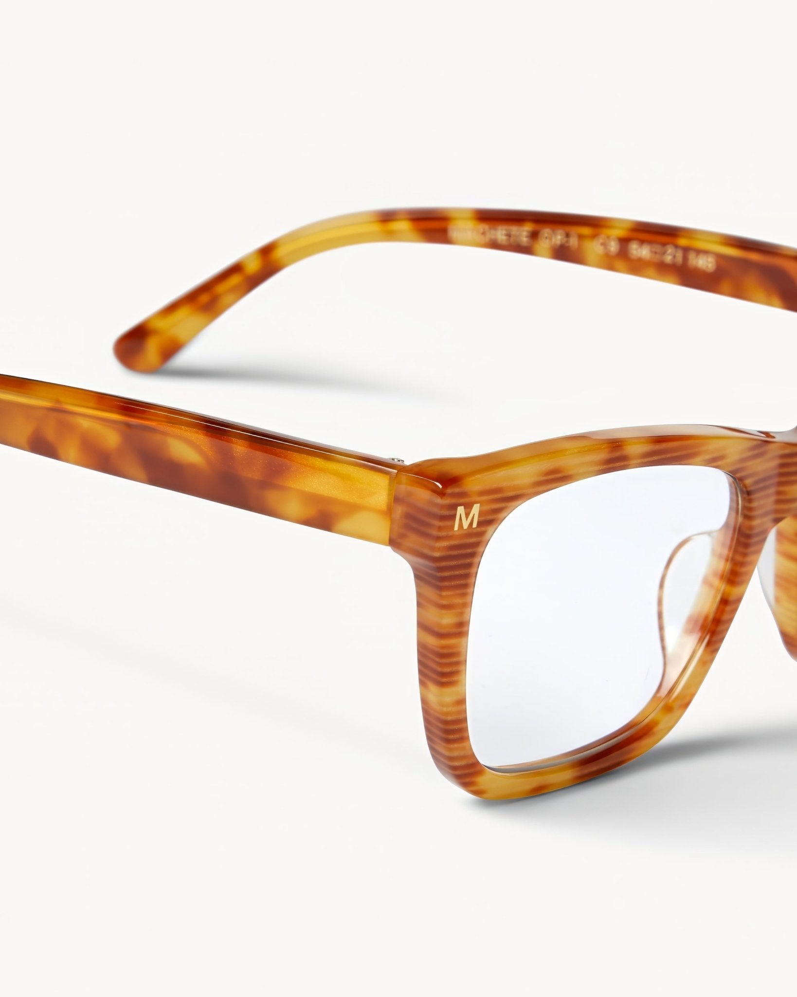 Classic Glasses in Light Tortoise Stripe – MACHETE