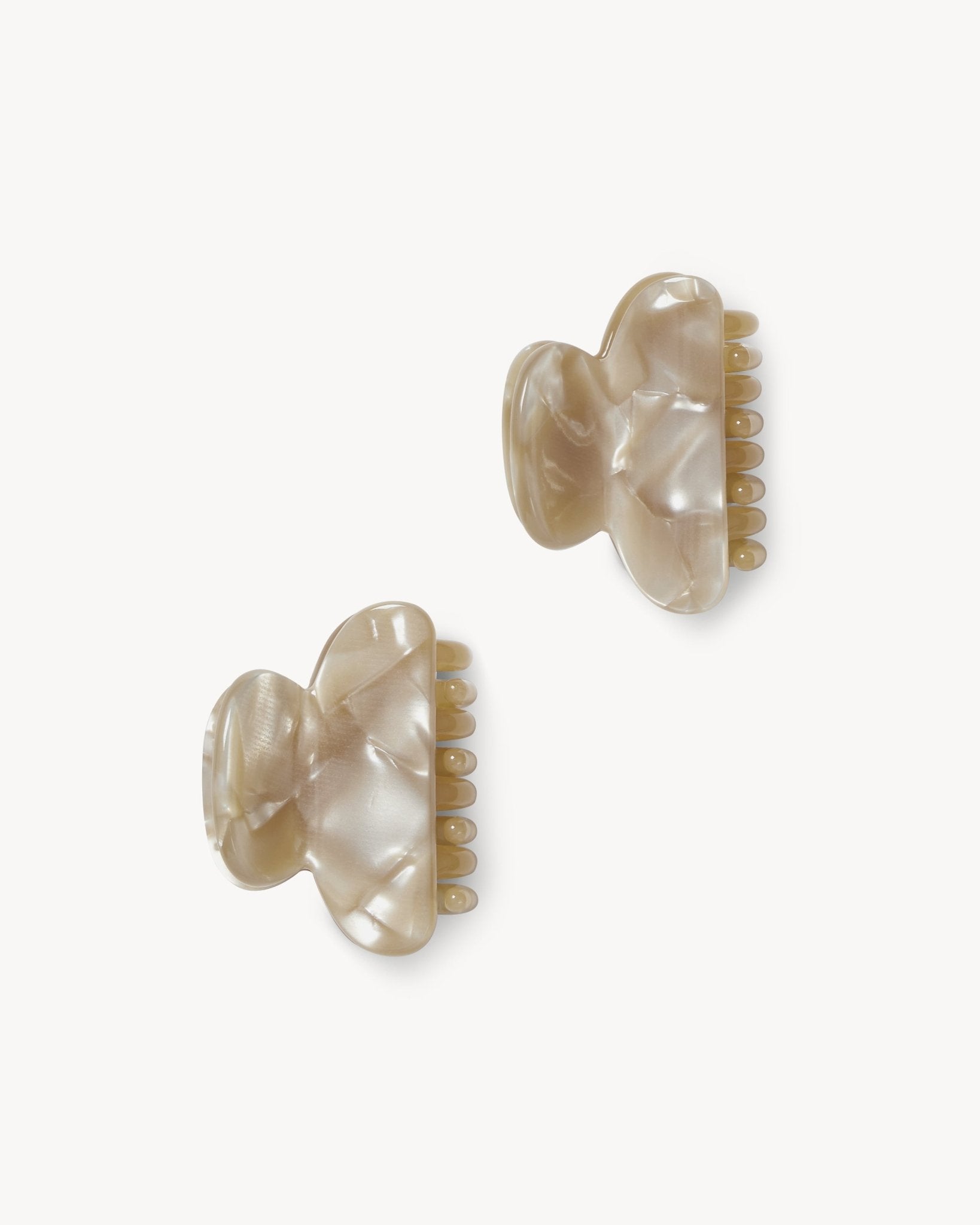 Twin Heirloom Claws in Sand Shell – MACHETE