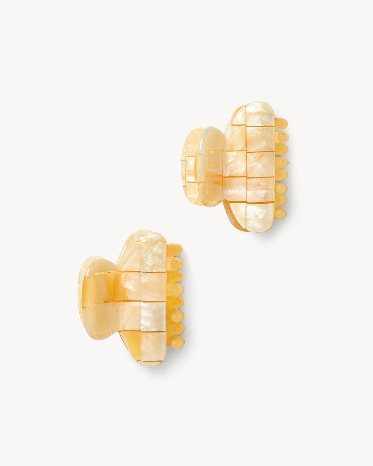 Mini heirloom claws in cream sea shell checker italian acetate – MACHETE